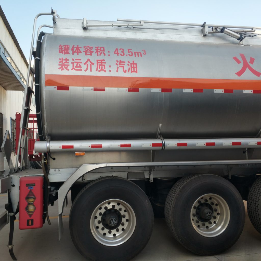 40cbm Heavy Oil Tanker/Fuel Tank Truck Semi Trailer for Sale