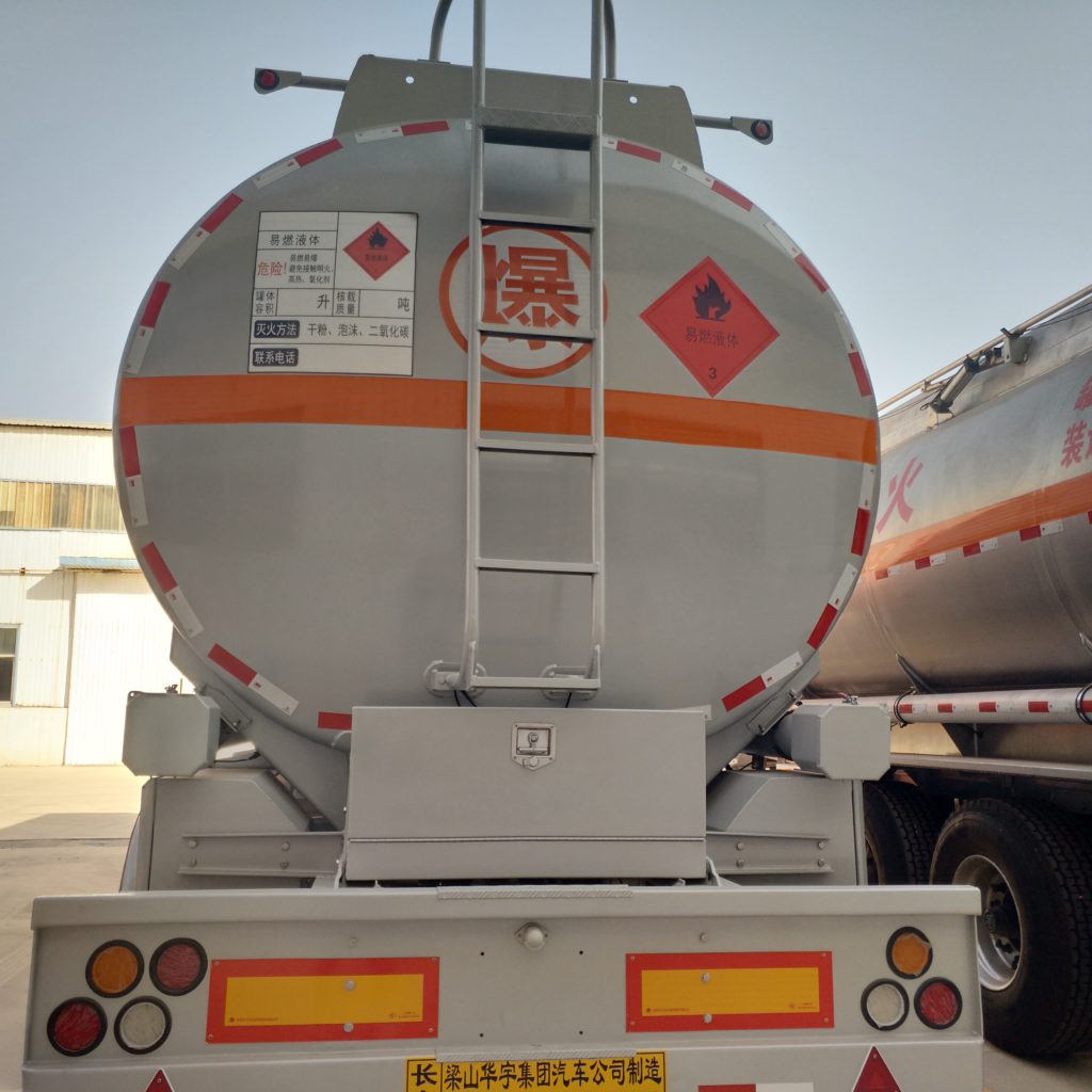 40cbm Heavy Oil Tanker/Fuel Tank Truck Semi Trailer for Sale