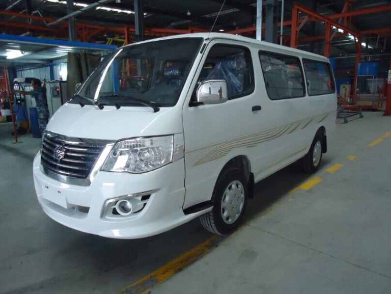 New Jincheng Van Catering Van Hiace Van New Model